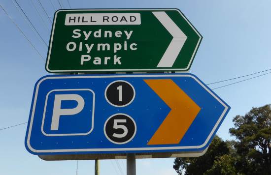 What is signage clutter and how do we reduce it? | Driver Knowledge ...