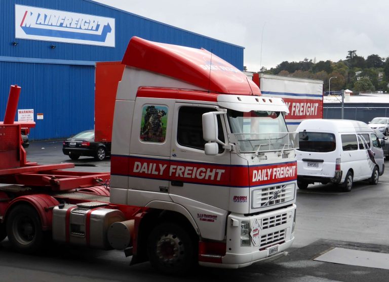 How to reduce fuel use using truck aerodynamic aids