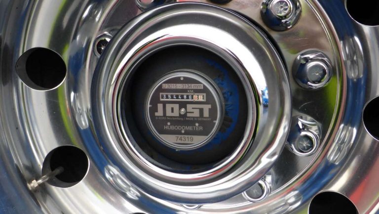 What is a hubodometer and how does it work?