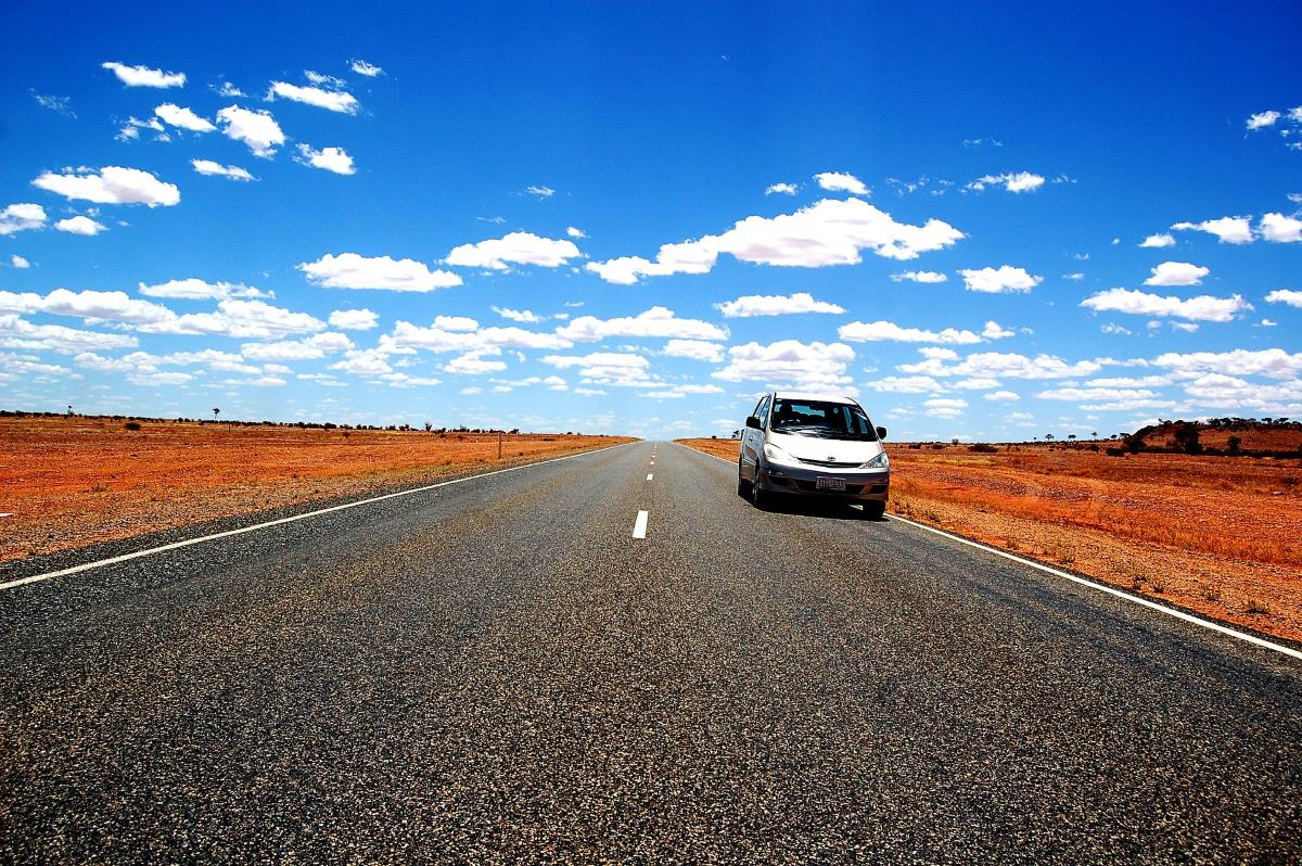 Advice for driving in the desert and outback