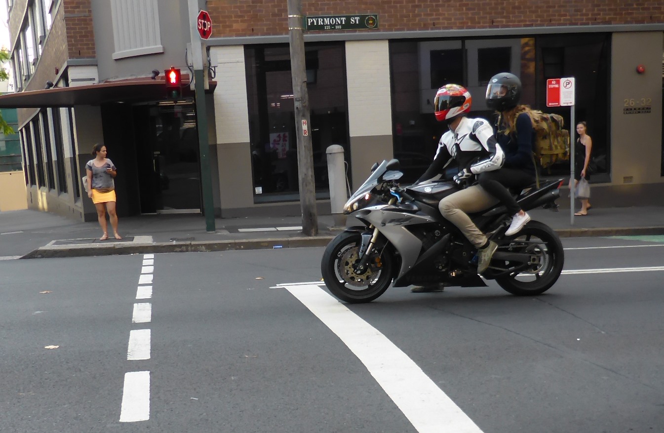 Road markings: rules and types