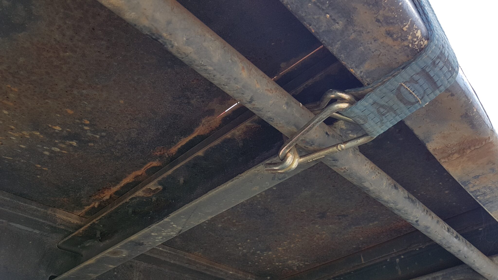 How to maintain heavy vehicle ratchet straps | Driver Knowledge Test ...