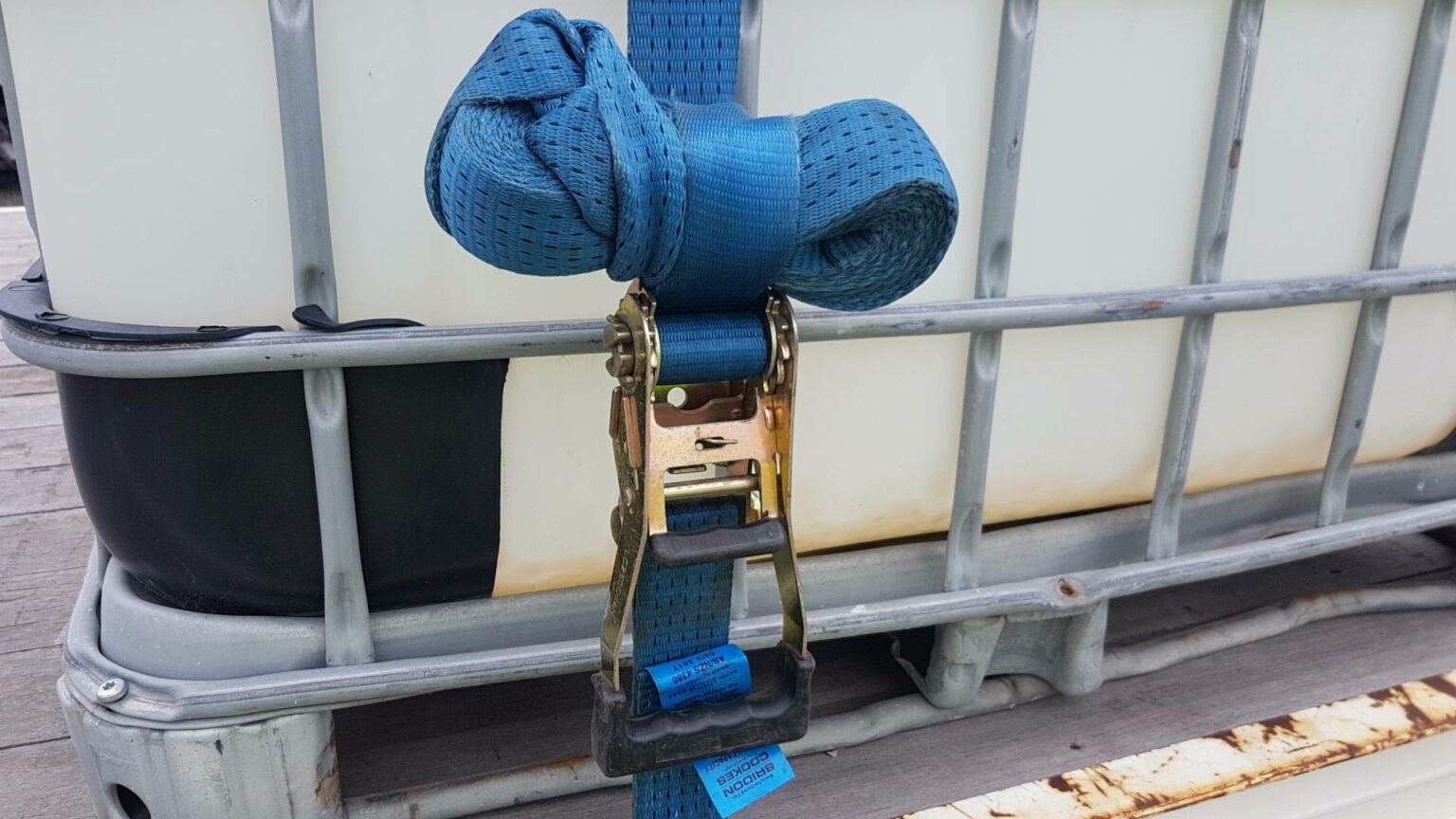 How to maintain heavy vehicle ratchet straps | Driver Knowledge Test ...