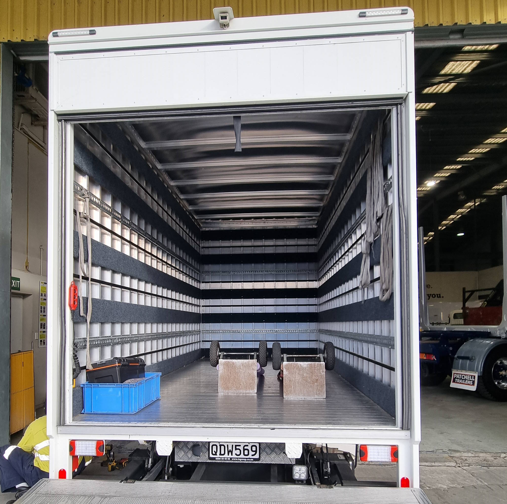 Types of trucks and trailers and what they carry